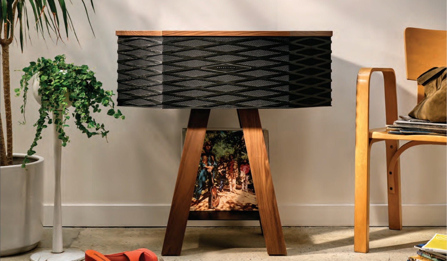 Wrensilva® | Modern Record Players + HiFi Stereo Consoles